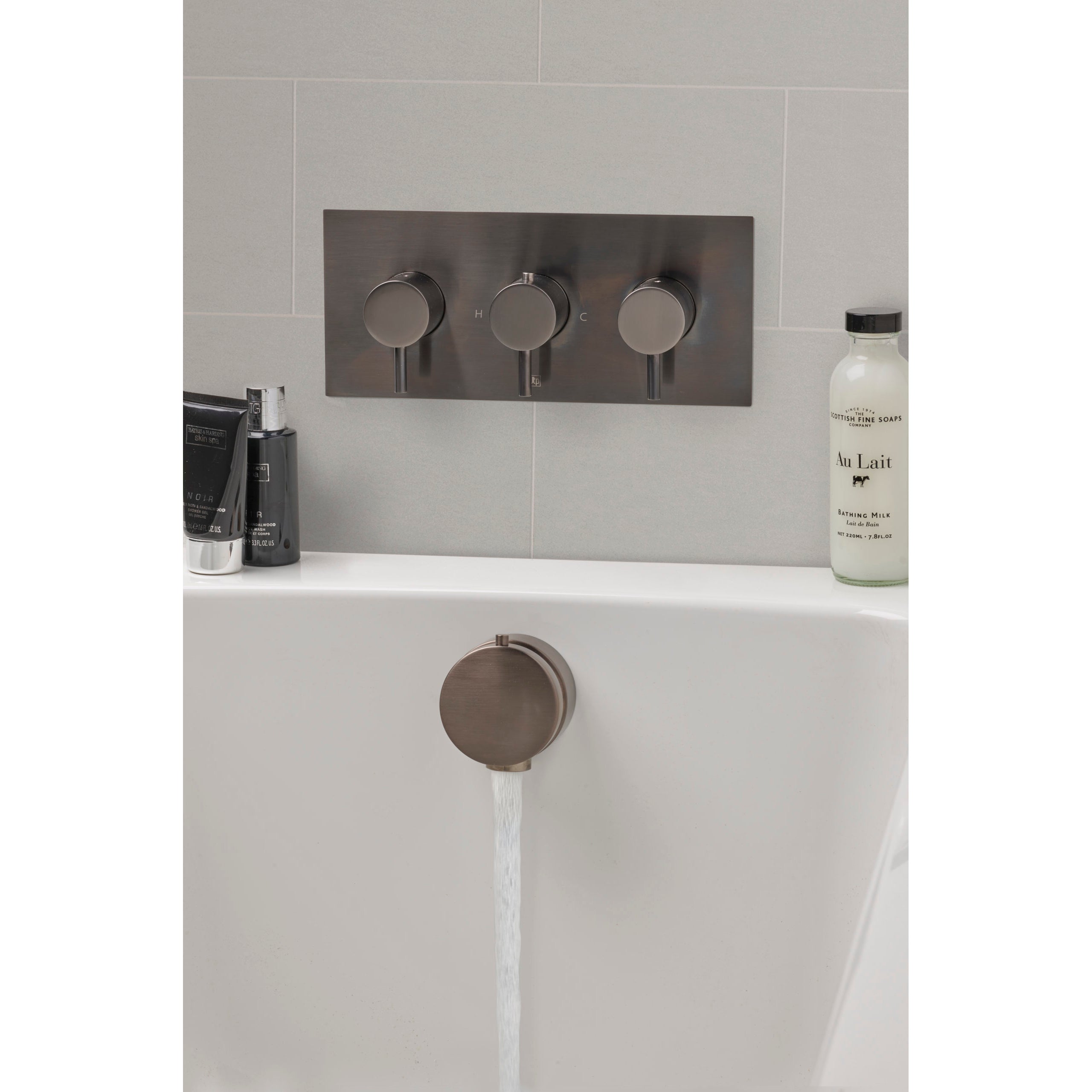 Just Taps Plus Vos Thermostatic Concealed 2 Outlet Shower Valve, Horiz ...